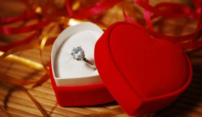 Buying a Ring for Valentine’s Day? - Luvze
